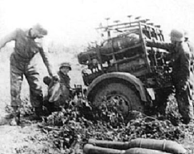 Guerra abierta: Lanzacohetes Nebelwerfer 42 (30cm)