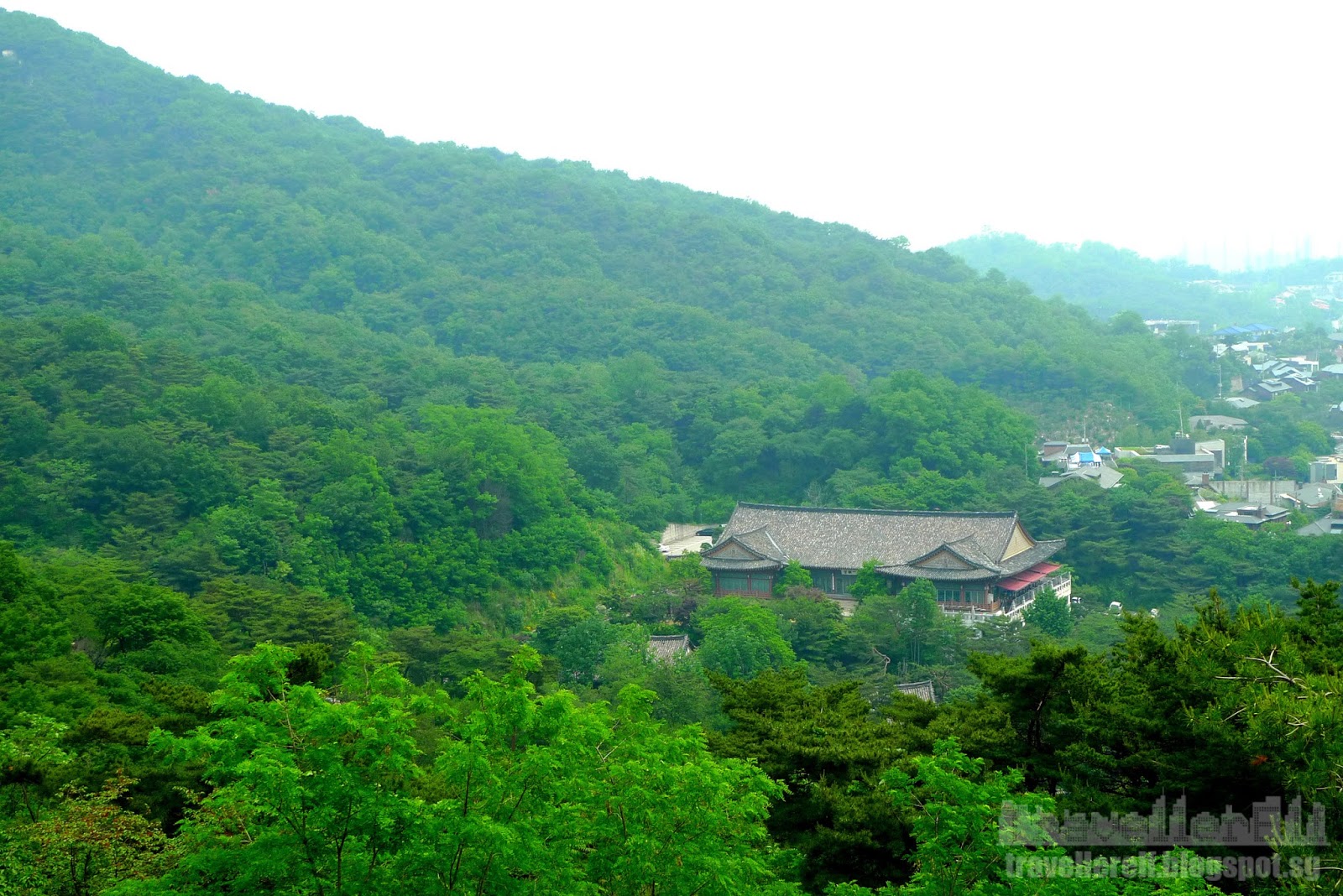 Bugaksan Seoul Fortress Trail and Buamdong - Travellerelf