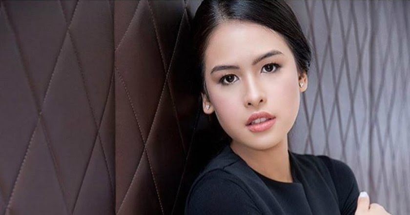 Biodata Maudy Ayunda Lengkap Beserta Agama dan Foto - Profil Dan Biodata Lengkap Artis Indonesia