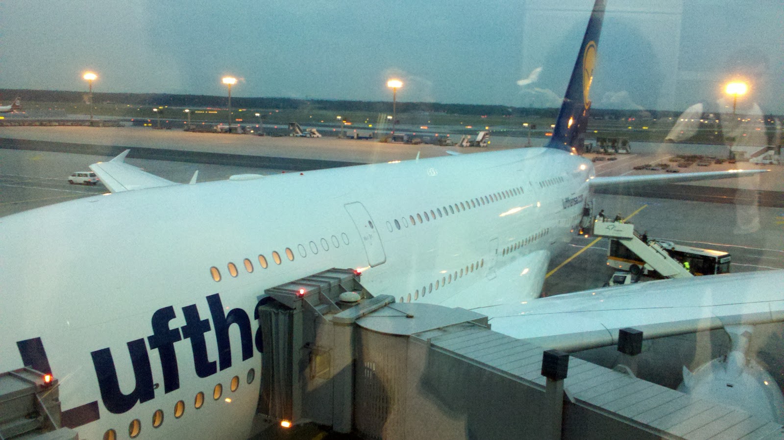 Airbus 388 lufthansa : James's blog