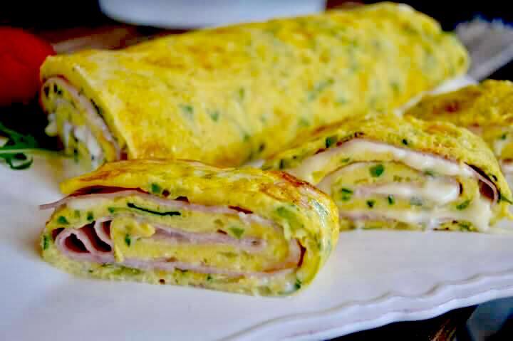 ROTOLO DI FRITTATA ALLE ZUCCHINE - Anna Maria Conti