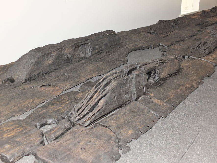 Nigel Fisher's Brigg Blog: BRIGG RAFT OR BOAT BEING INSTALLED WITH LINK ...