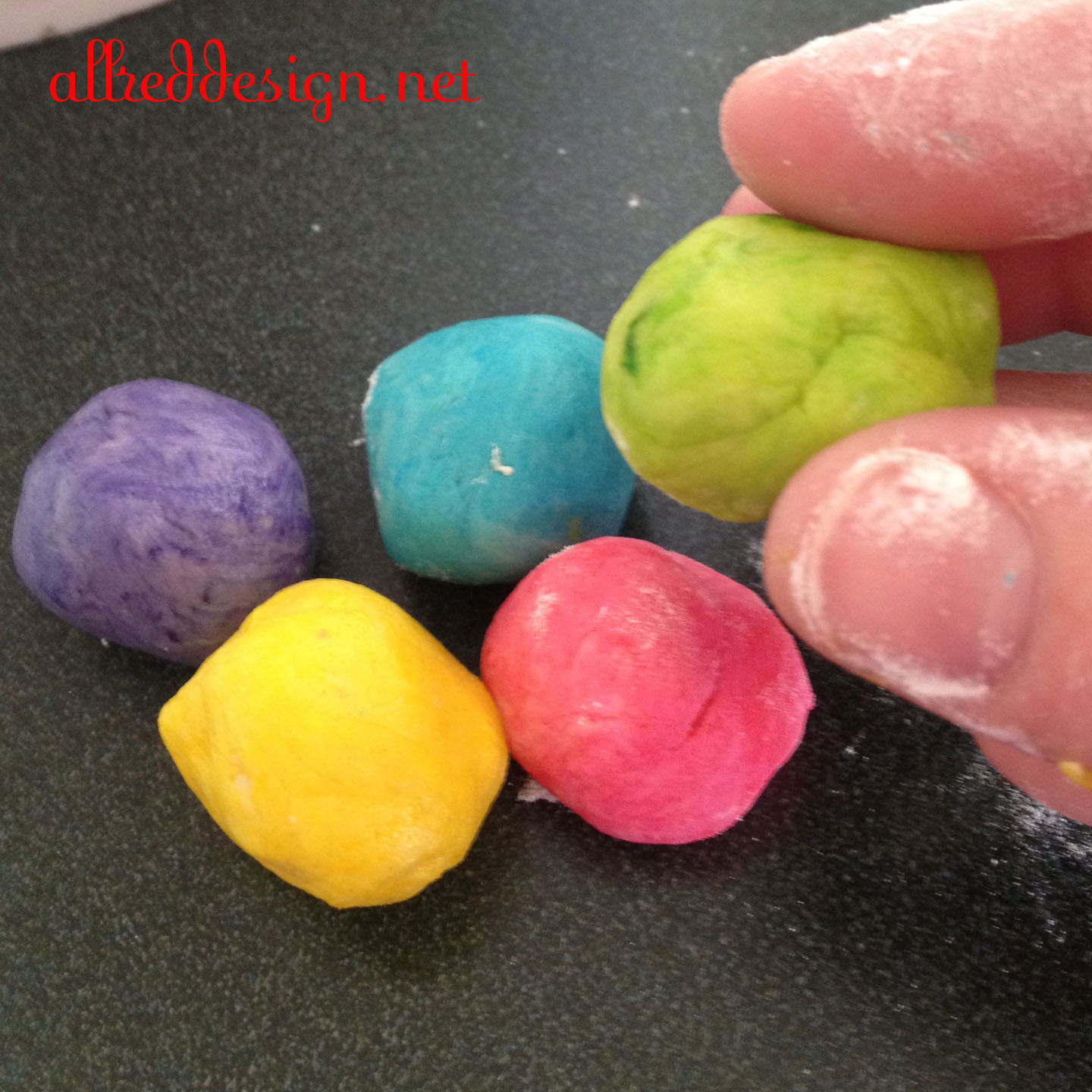 Allred Design Blog: Rainbow Sugar Cookies