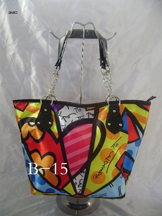 Mari-Enid Carteras Fashion y mas: Carteras Britto