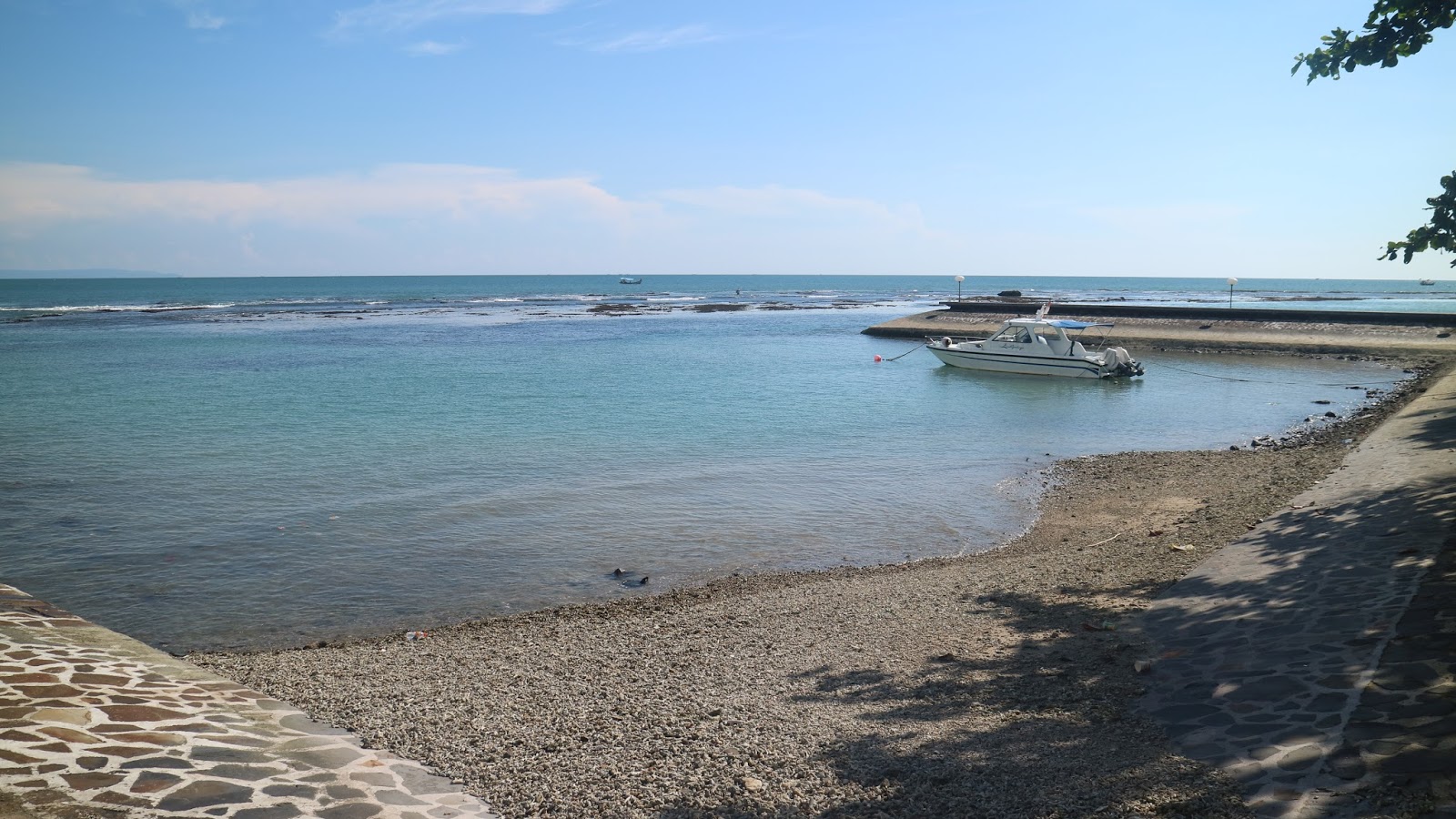 Tempat Liburan dan Penginapan Terbaru di Anyer