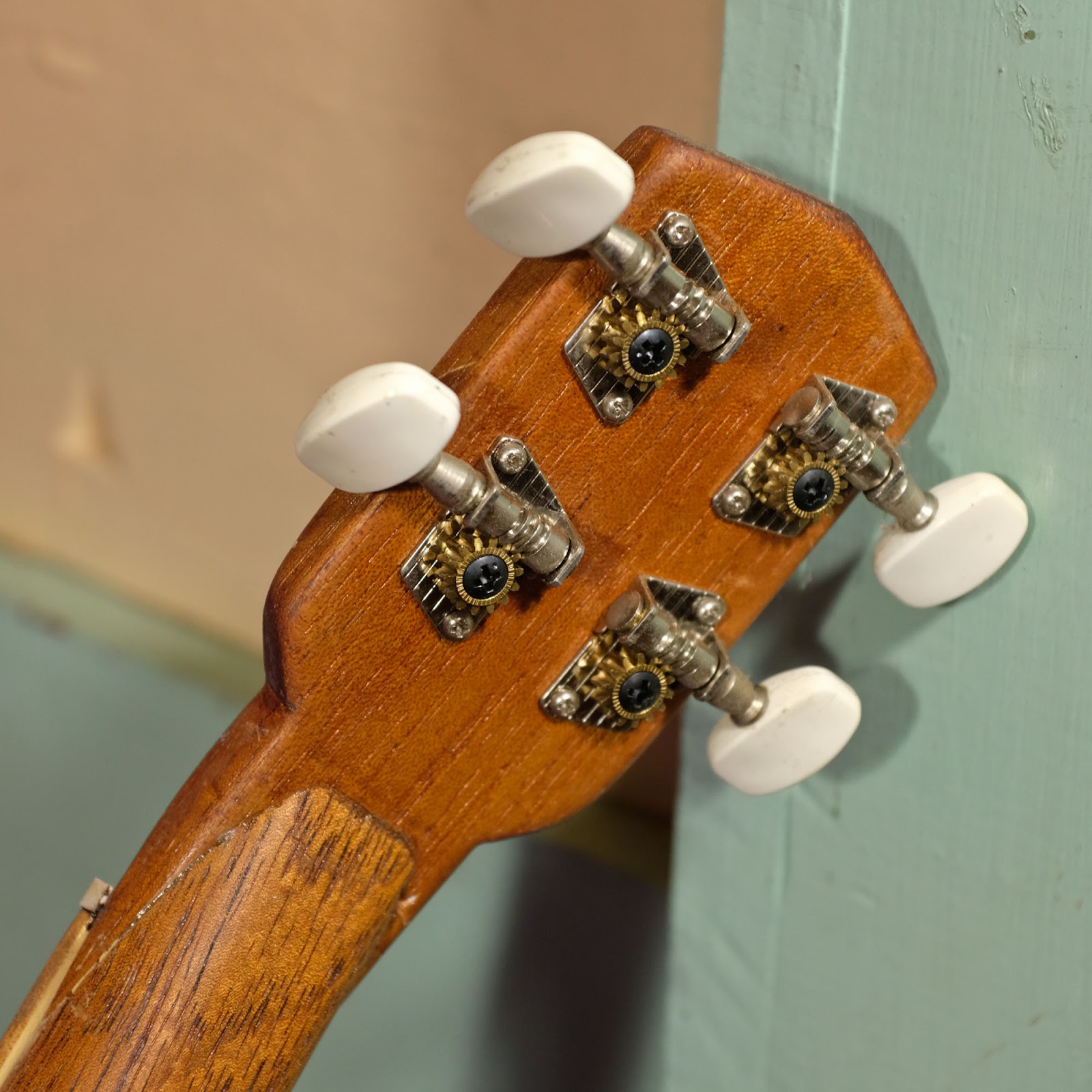2000s Homemade "Box" Fretless Banjo