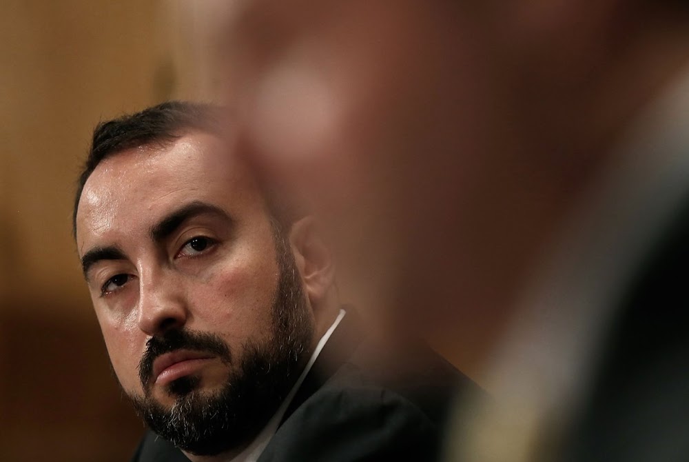 Ex-Facebook Security Chief Facebook Should Be More Like Twitter While ...