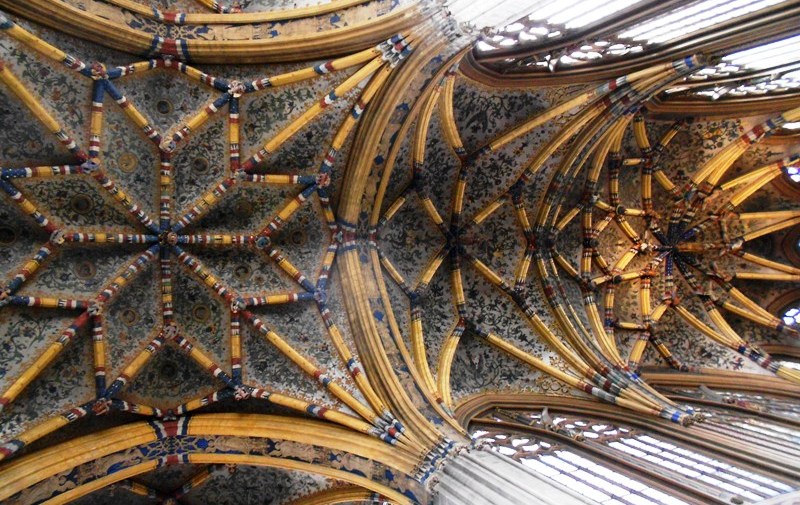 Arhitectura gotica - Arhitectura si Design