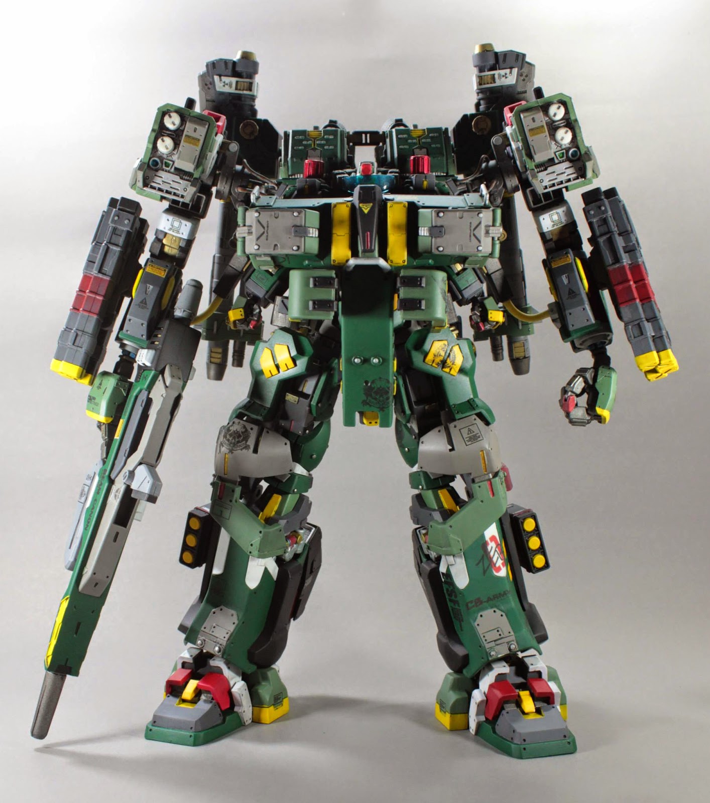 Custom Build: 1/144 GNG-0001-Strike Buster + GN Striker "Strike Buster ...