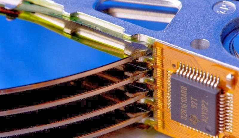 Mantenimiento de equipos de voz y datos : Particiones del disco duro