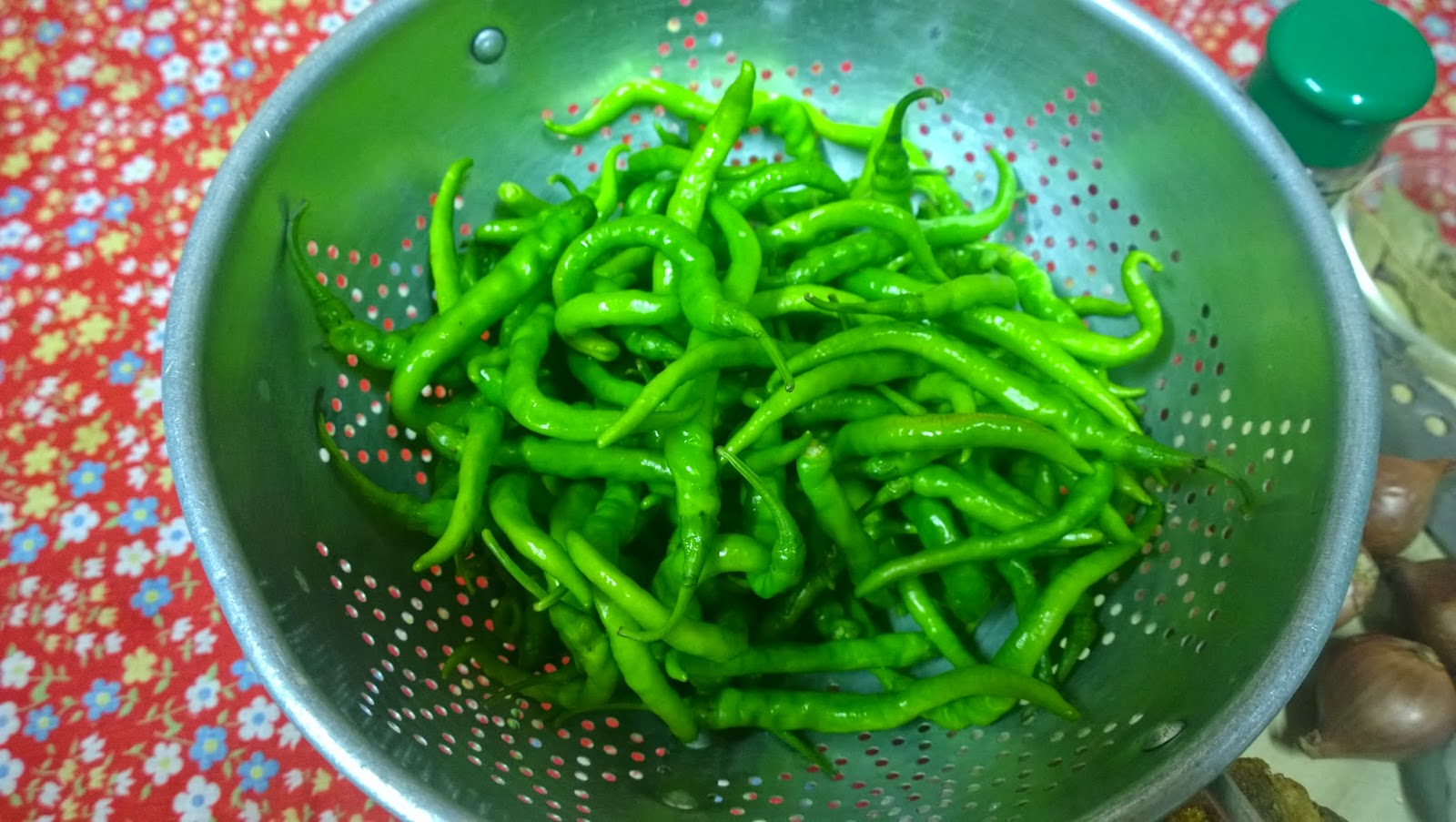 Pork in the Road: Adobong "Siling Duwag" with Bagnet - featuring no ...