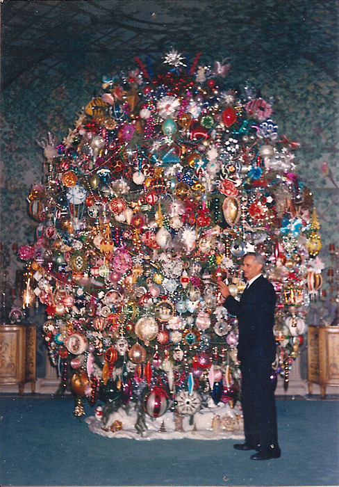 Oh, by the way...: Harold Lloyd's Christmas Tree