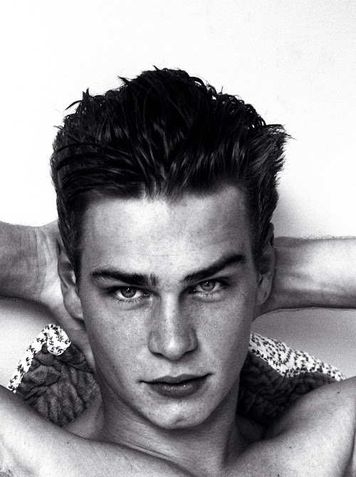 Ralf Javoiss by Renie Saliba | Homotography