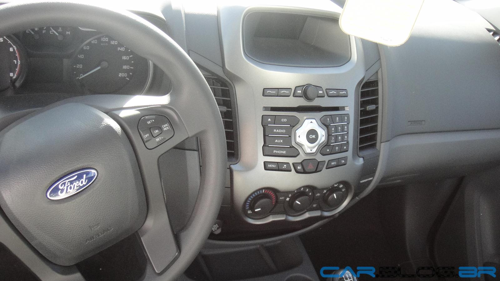 Ford Ranger XLS Cabine Simples 2.5L Flex: fotos, preços e especificações