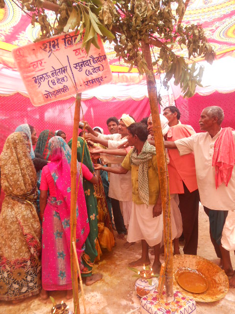 GONDMAHASABHA: GOND SAMAJ ME SAMUHIK SAMAJIK VIVAH