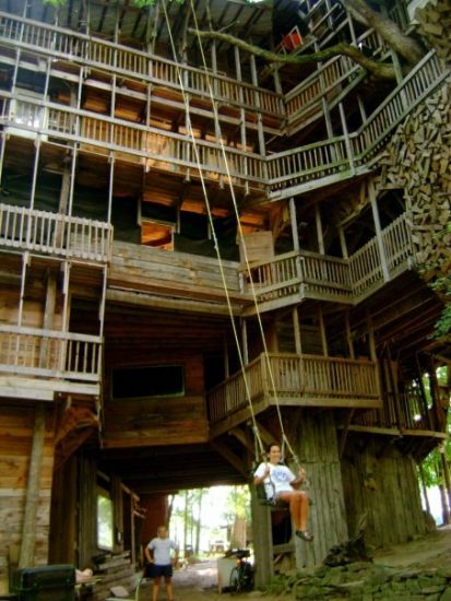 :: kraftykym ::: world's tallest tree house