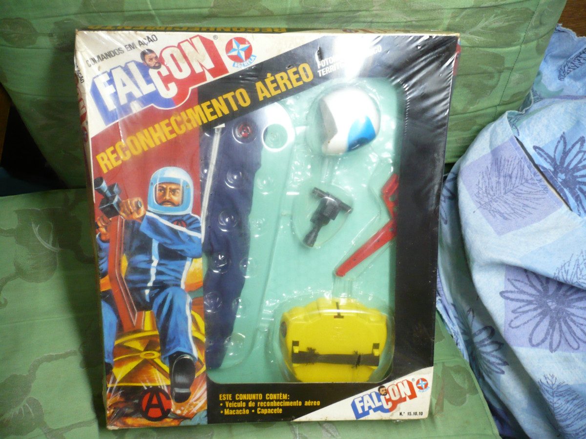 BONECO FALCON DA ESTRELA: COLEÇÃO PESSOAL FALCON ESTRELA