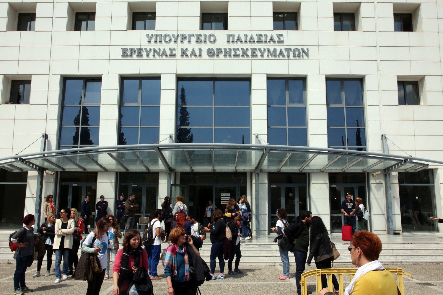 ΝΕΑ-ΕΙΔΗΣΕΙΣ,ΓΙΑ ΤΗΝ ΠΑΤΡΑ ΚΑΙ ΟΛΗ ΤΗΝ ΕΛΛΑΔΑ: Αυξηση στο ωράριο των ...