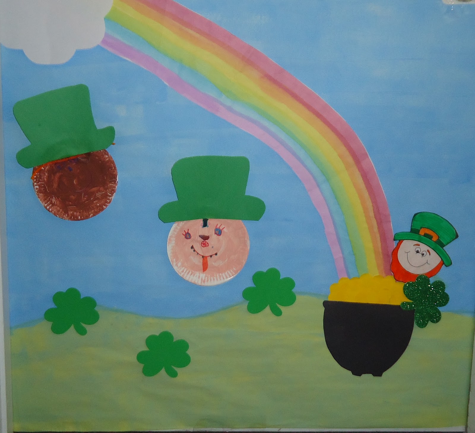 little illuminations: St. Patrick's Day Bulletin Boards