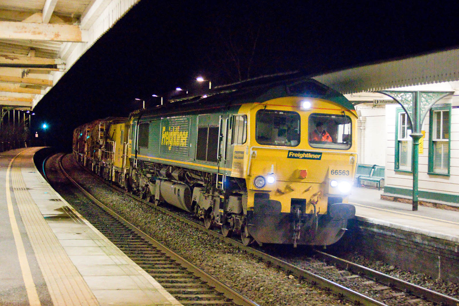 47s and other Classic Power at Southampton: Freightliner Heavy-Haul ...