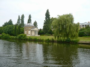 DREAMER NARROWBOAT: Molesey Lock to Laleham