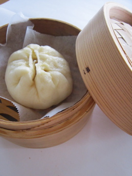Da Washoku Kitchen: Homemade NIKUMAN (Chinese Steamed Bun with a ...
