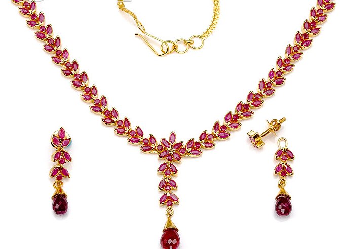 indiangoldesigns.com: Goldpalace ruby sets