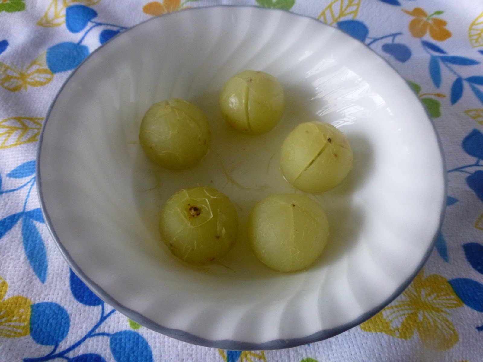 Singapore Chettinad Recipes: Nellikkai Urukaai/Amla/Gooseberry Pickle