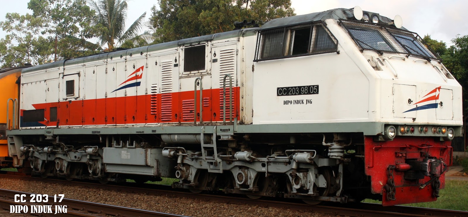 Dunia Berkembang Dengan Teknologi: Mengenal Lokomotif CC 203