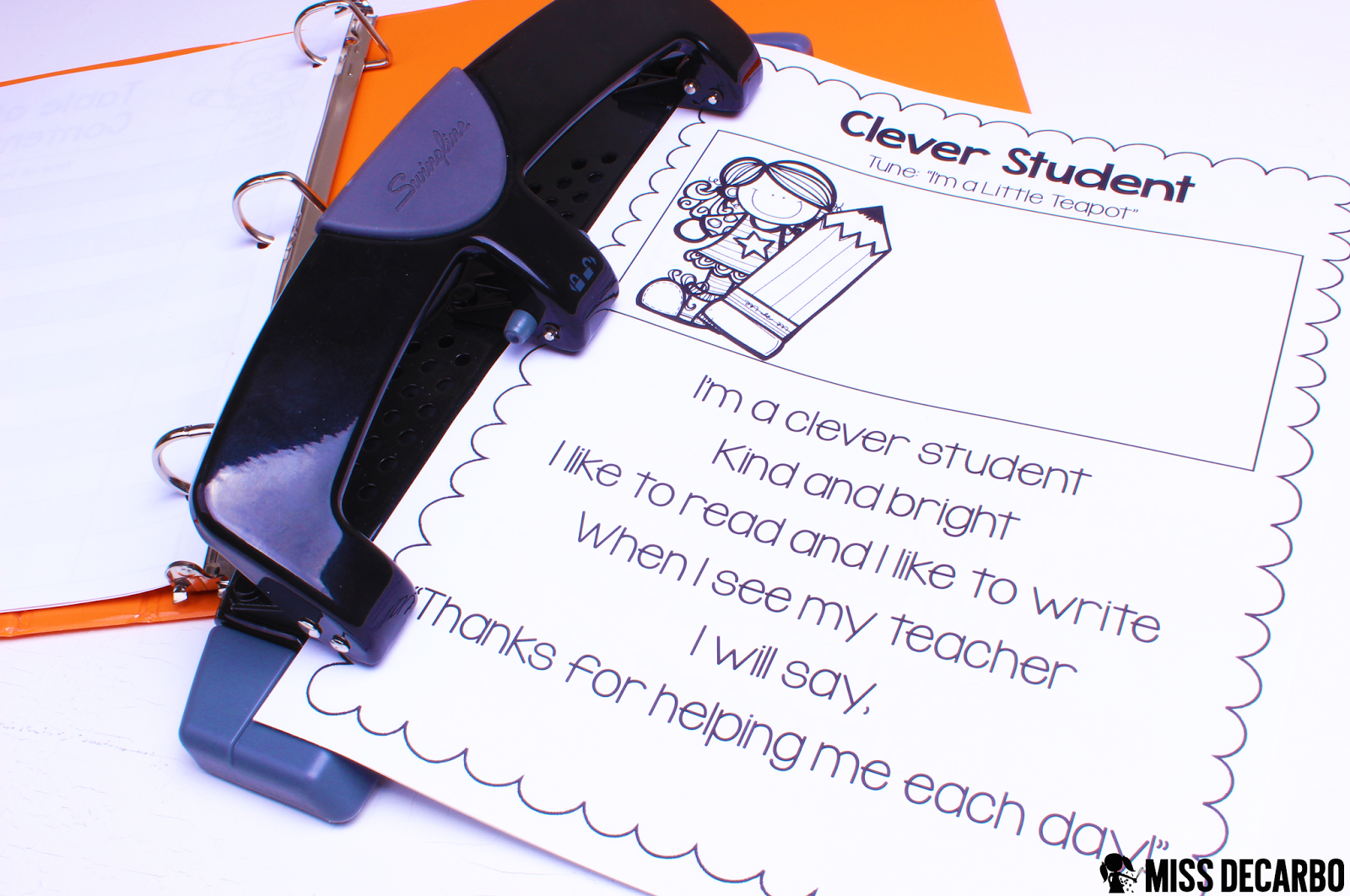 Building Fluency With Poetry Binders (Free Printables) - Miss DeCarbo