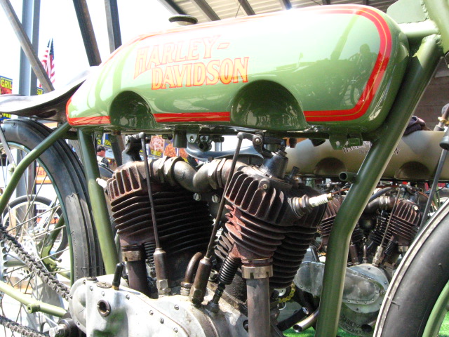 Noot: The Horse Backstreet Chopper Show