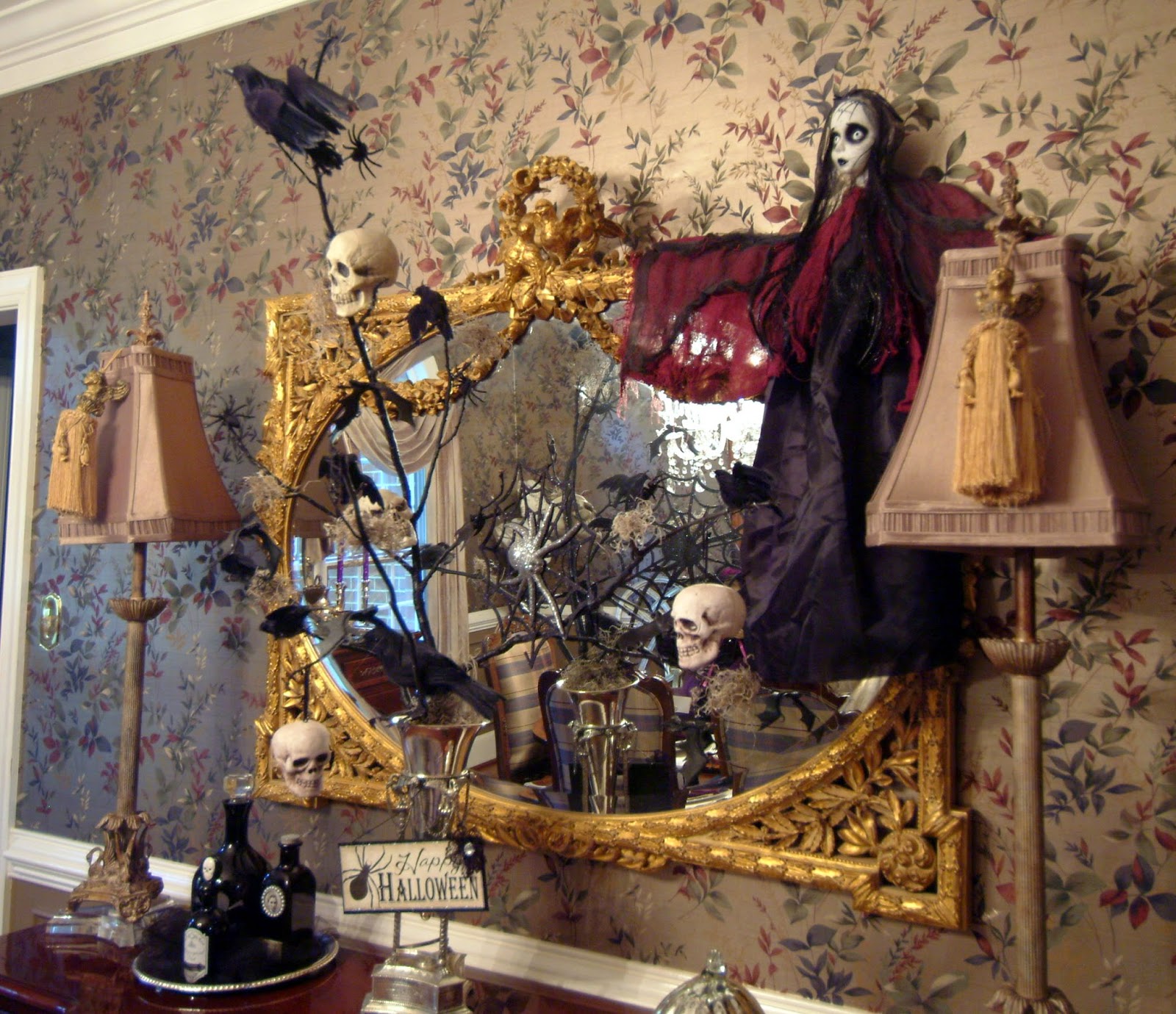 A Perfect Setting: Halloween 2014