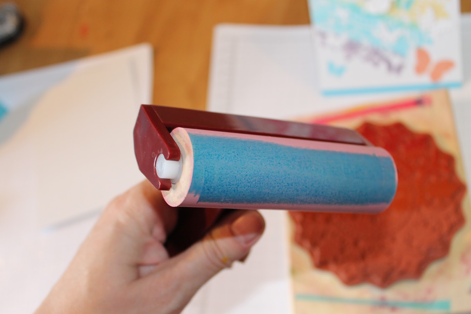 Craft with the Scrap Dragon: Tutorial: Make a Rainbow with a Brayer