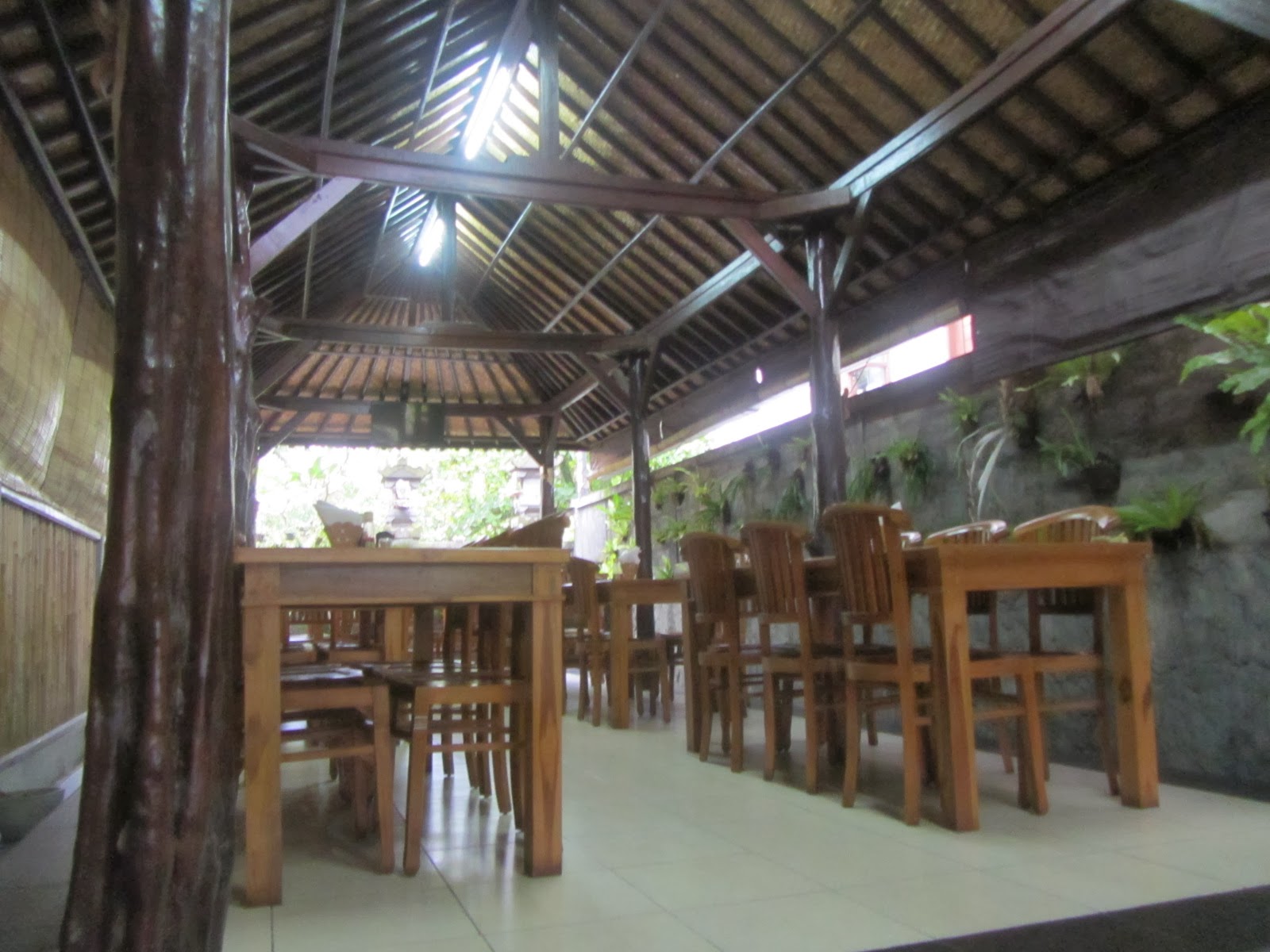 Indonesia: Warung Kayana