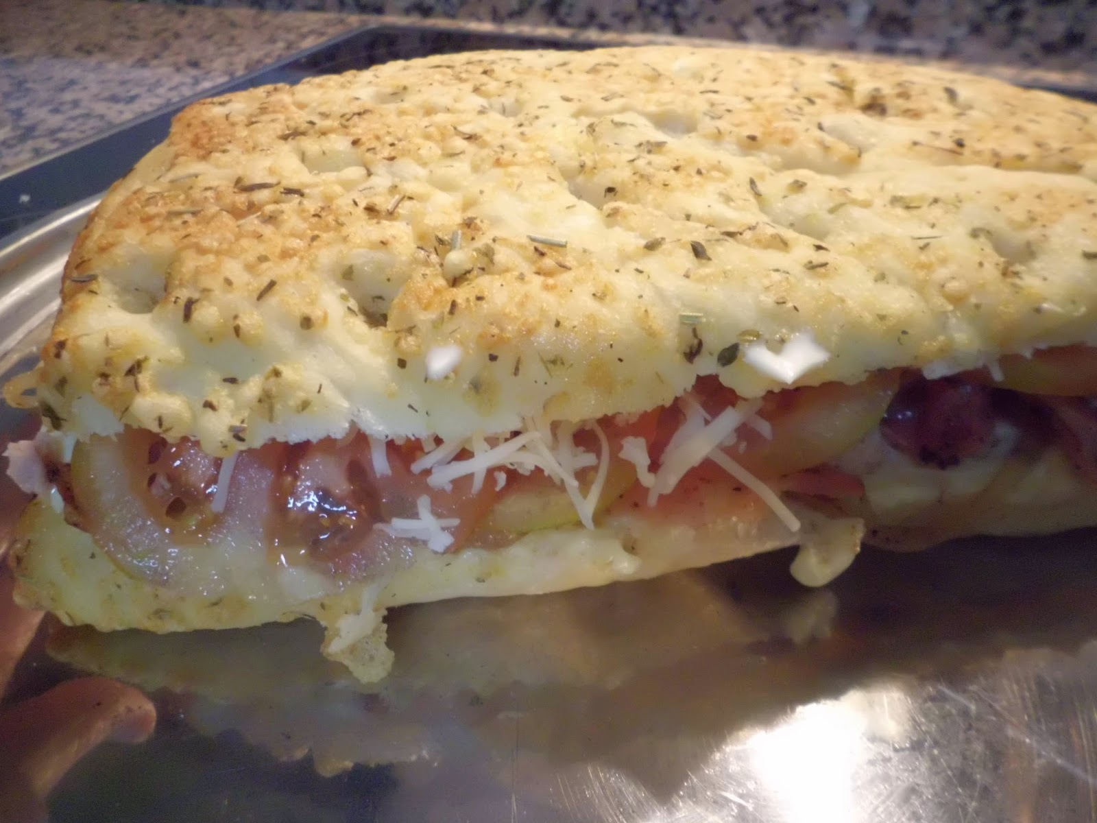 La madre que no te parió : FOCÁCCIA RELLENA