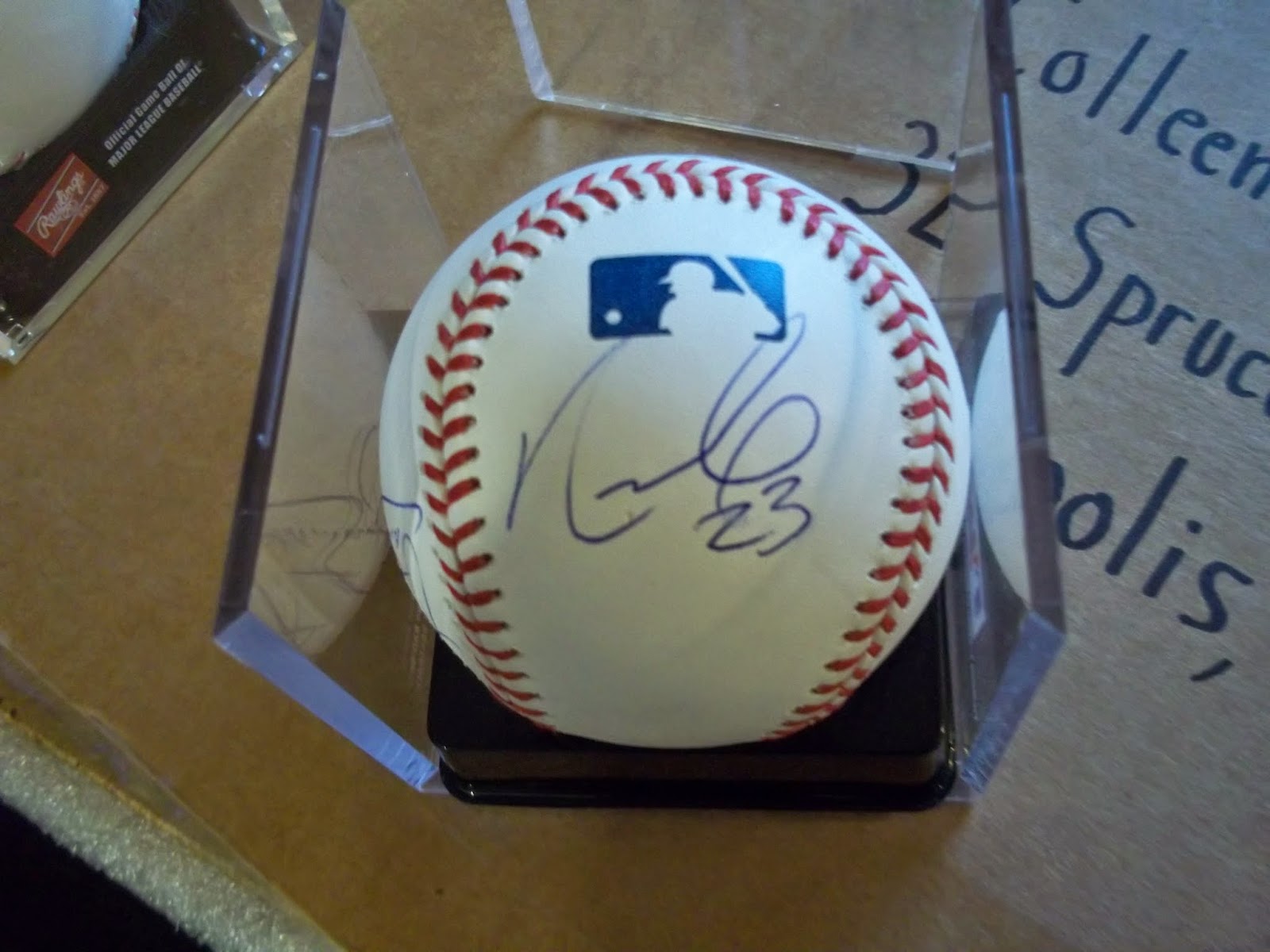 Autograph Junkie