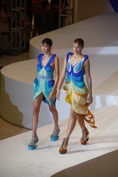 Asian fashion and style clothes in 2012: 4 Apr 2012