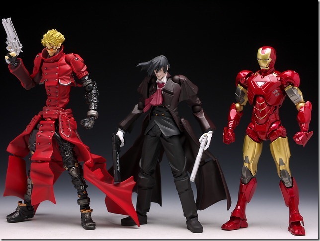 Revoltech Alucard Review By Hacchaka | gundamkits and anime news