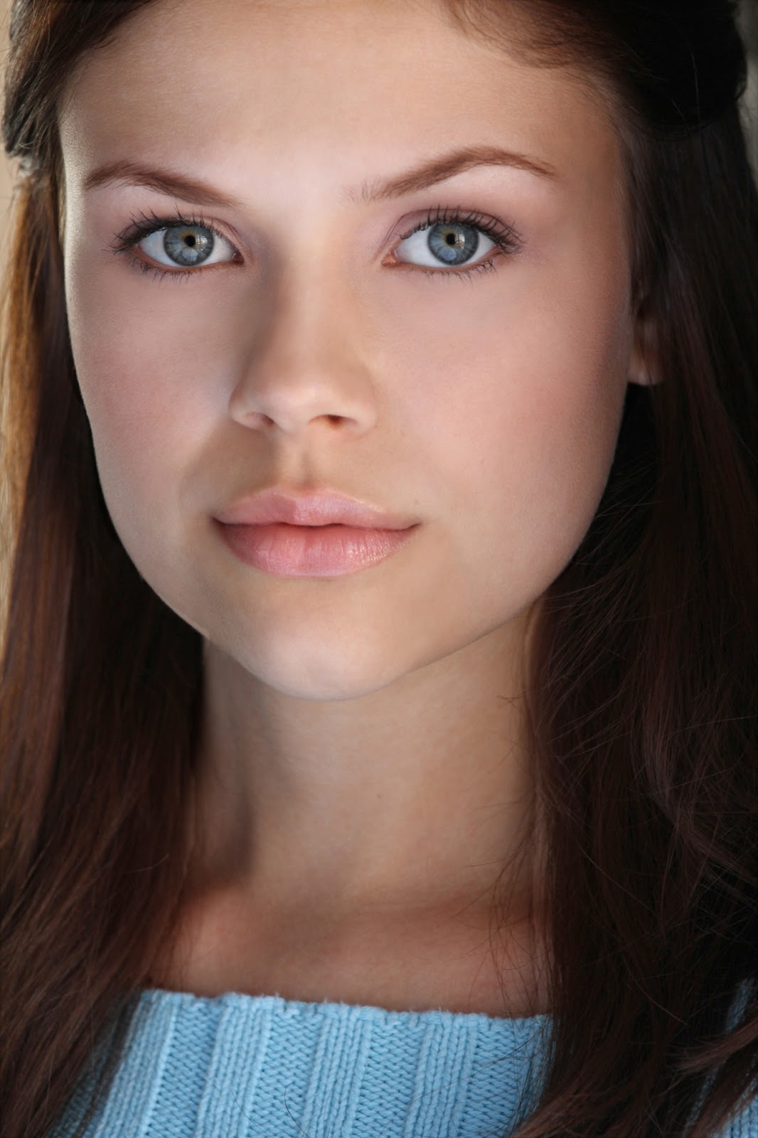 Noell Coet summary | Film Actresses