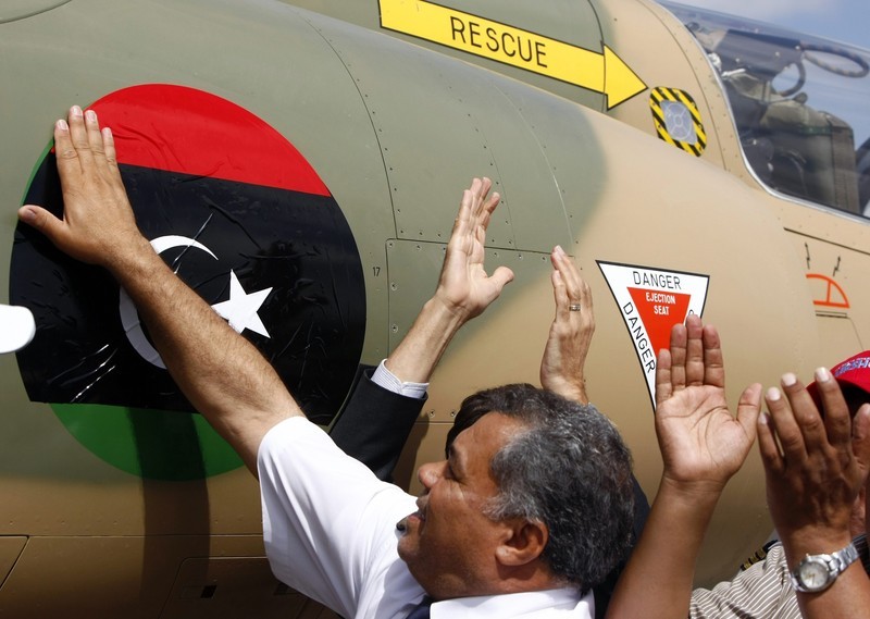 Libyan Air Force Replaces Gaddafi-era Libyan flag on Tail of Mirage F1 ...