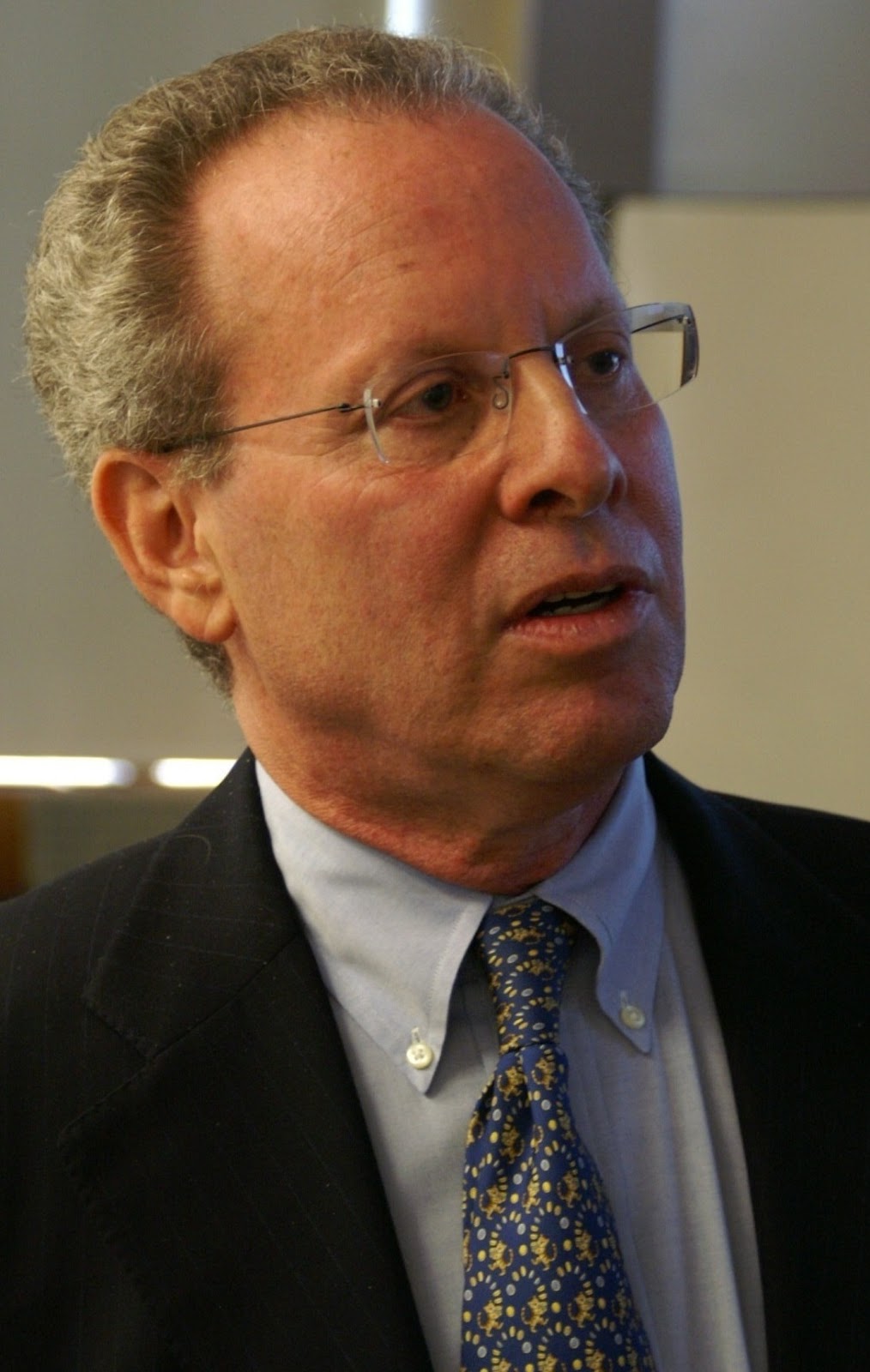 PHÂN TÍCH KINH TẾ: Thuế đúc tiền