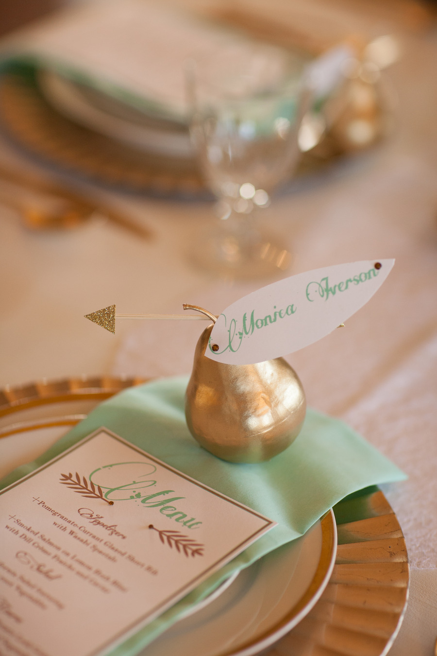 {Enchanted Mint and Gold . . . Part 2: Champagne & Table Decor ...