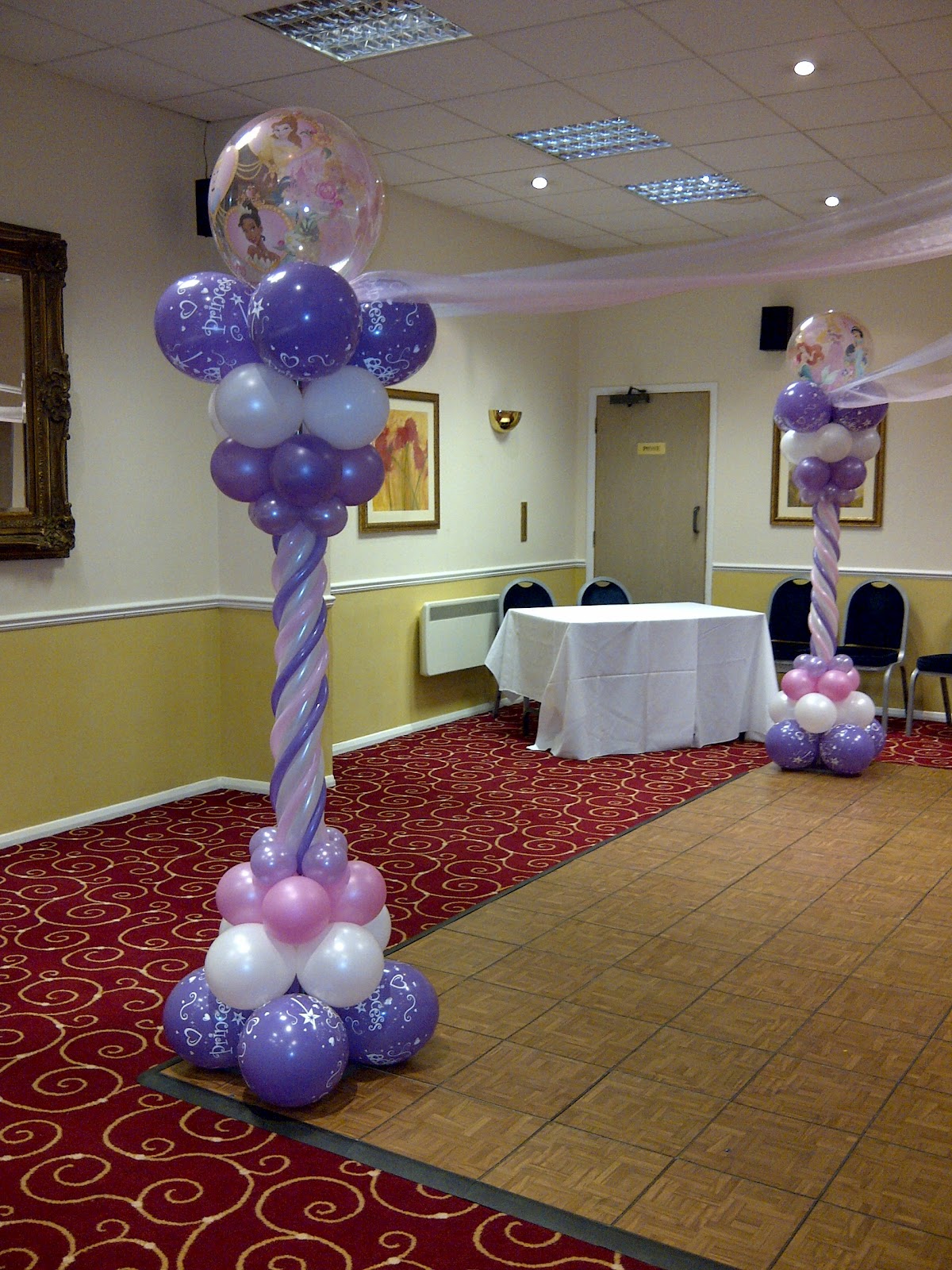 Welcome to Party Buds' Balloon World! - Professional Balloon Decorators