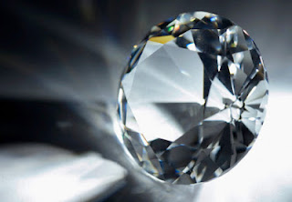 Verso una Nuova Scienza di Confine : Dal diamante un passo avanti verso ...