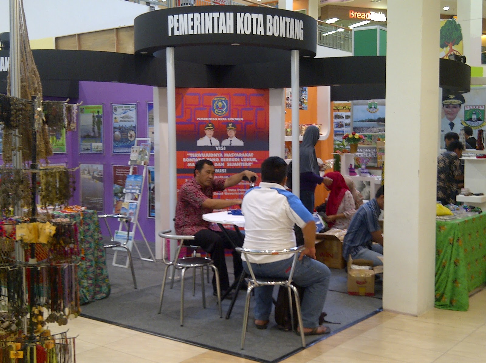 Ratu Enterprise: Dekorasi Stan Bandung : Pameran Pariwisata Pemkot ...