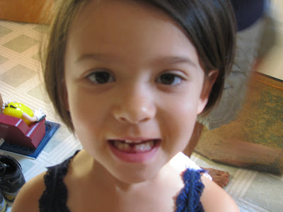Bumbaugh Fun: Ava Loses a Tooth