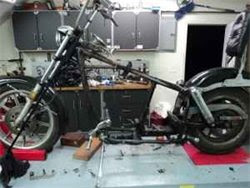 Pooter Girl: 1958-1964 Panhead Swingarm Frame