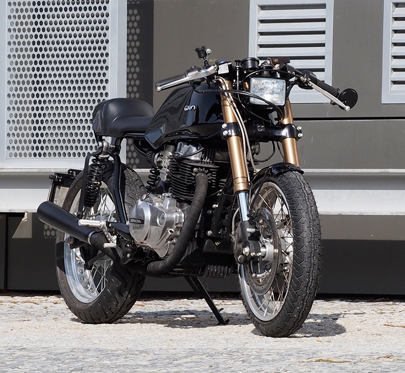 Hell Kustom : Honda CB400T 1980 By Cafe Racer Obsession