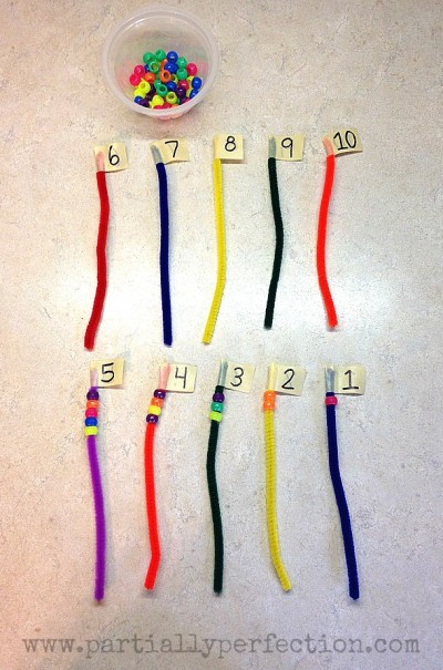 pipe cleaners | Munchkins and Mayhem