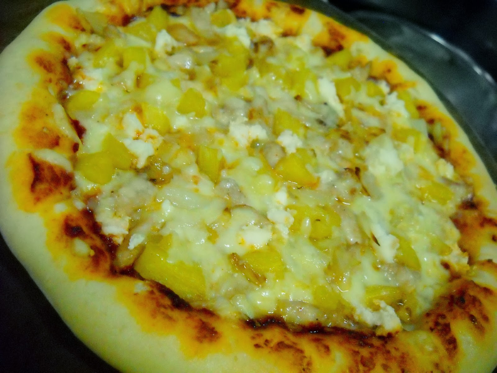 Jane Yee's food & life diaries: aloha chicken pizza 夏威夷鸡肉比萨